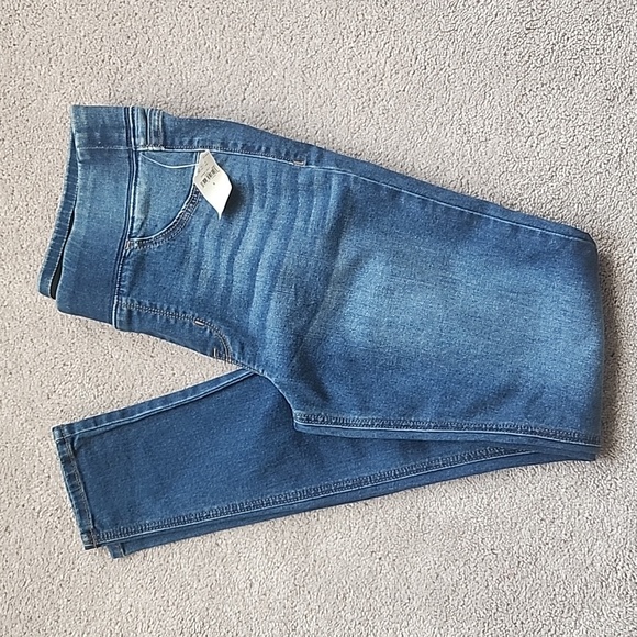 Old Navy | Jeans | Old Navy Rockstar Super Skinny Jeggings | Poshmark